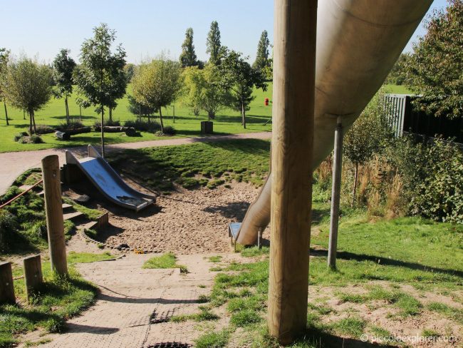Dukes Meadows Park, Chiswick - London Playgrounds and Paddling Pools